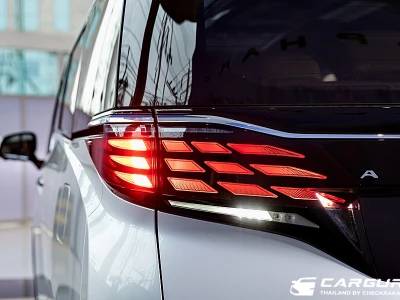 โตโยต้า Toyota Alphard 2.5 HEV LUXURY ปี 2023 ราคา 4,499,000 บาท | เช็ค ...