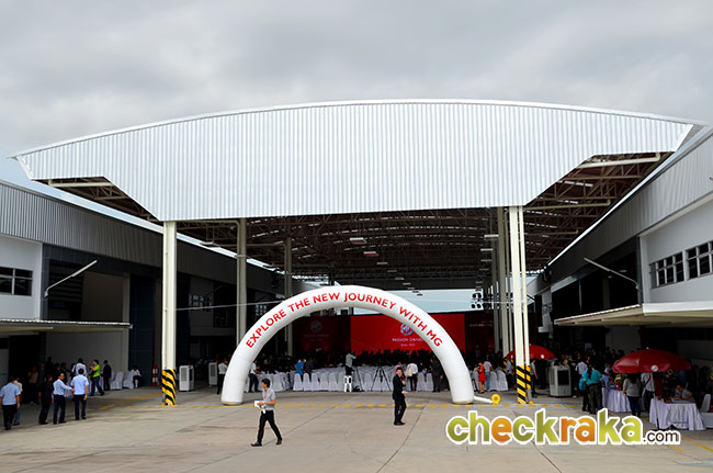 SAIC Motor-CP เผยโฉม "MG 6" คันแรกจากสายการผลิตฝีมือคนไทย | เช็คราคา.คอม