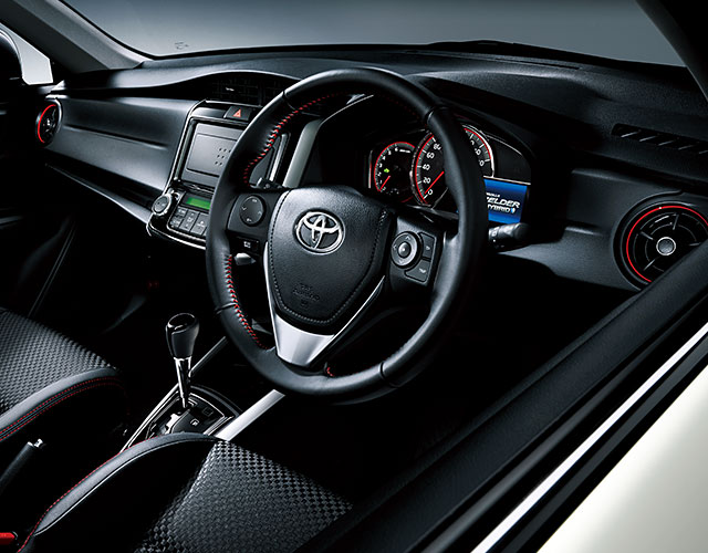 Toyota เปิดตัว Corolla Axio "WxB" และ Corolla Fielder "Red+" | เช็คราคา.คอม