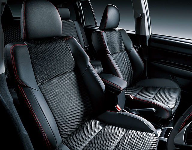 Toyota เปิดตัว Corolla Axio "WxB" และ Corolla Fielder "Red+" | เช็คราคา.คอม