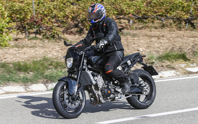 KTM คอนเฟิร์ม 800cc มาแน่ คาดว่าเป็น 800 Duke และ 800 Adventure | เช็ค ...