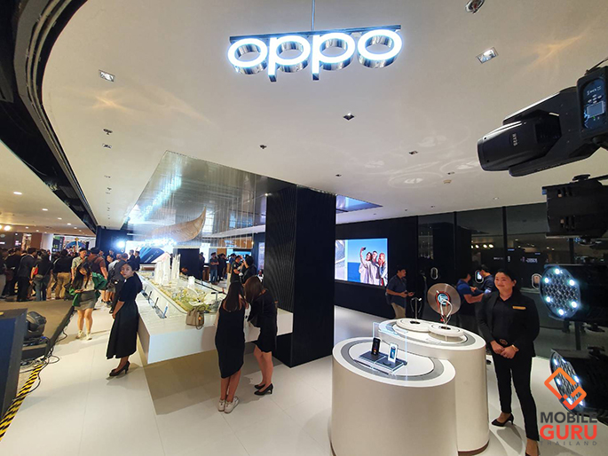 ออปโป้ เปิดตัว OPPO Biggest Flagship Store ในไทย ณ ศูนย์การค้าเซ็นทรัล ...