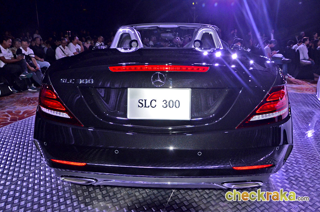 เมอร์เซเดส-เบนซ์ Mercedes-benz SLC-Class SLC 300 AMG Dynamic ปี 2016 ...