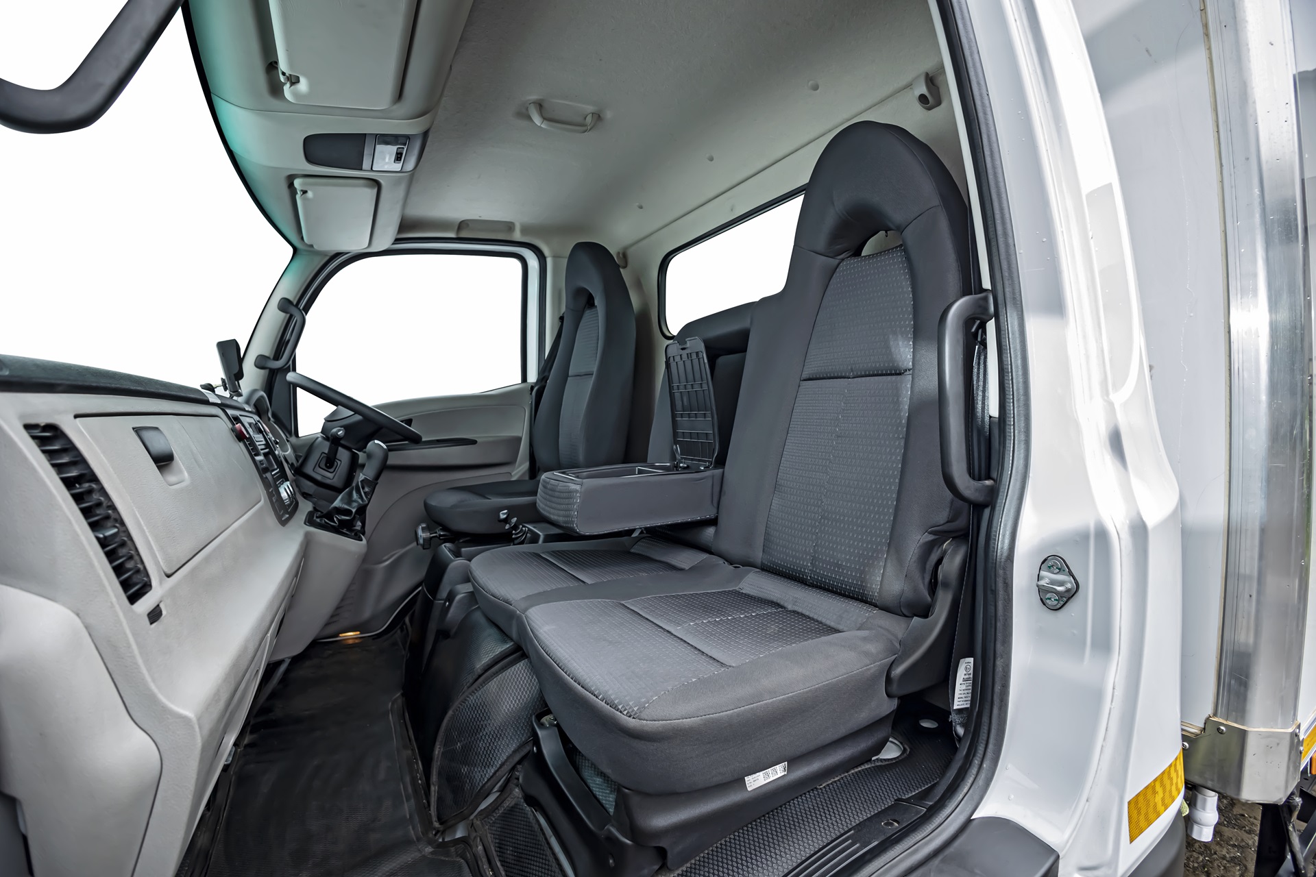 ทาทา Tata Light Commercial Vehicles Ultra T.9 ปี 2023 ราคา N/A | เช็ค ...