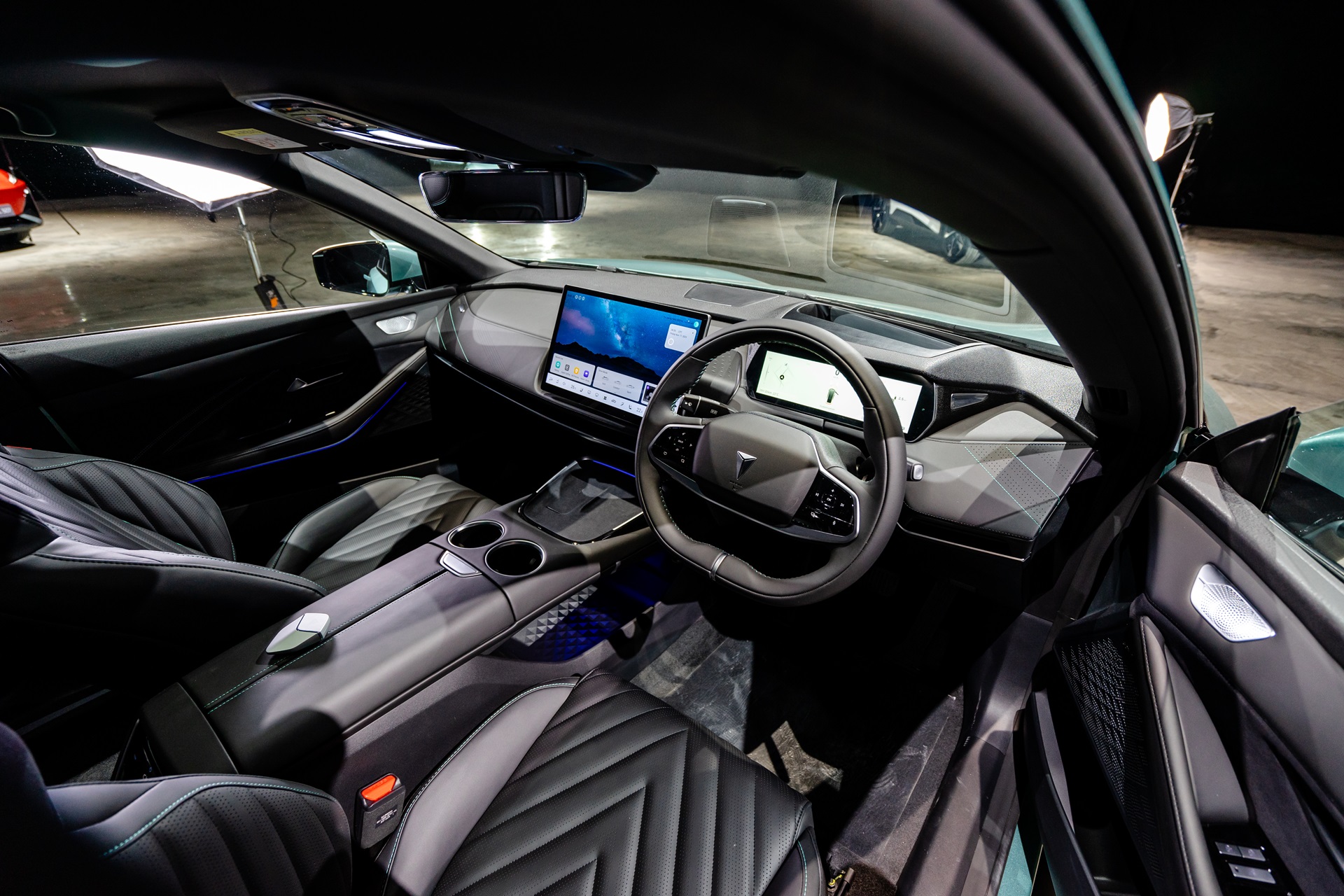 ดีพอล Deepal LO7 Standard ปี 2023 ราคา 1,329,000 บาท | เช็คราคา.คอม