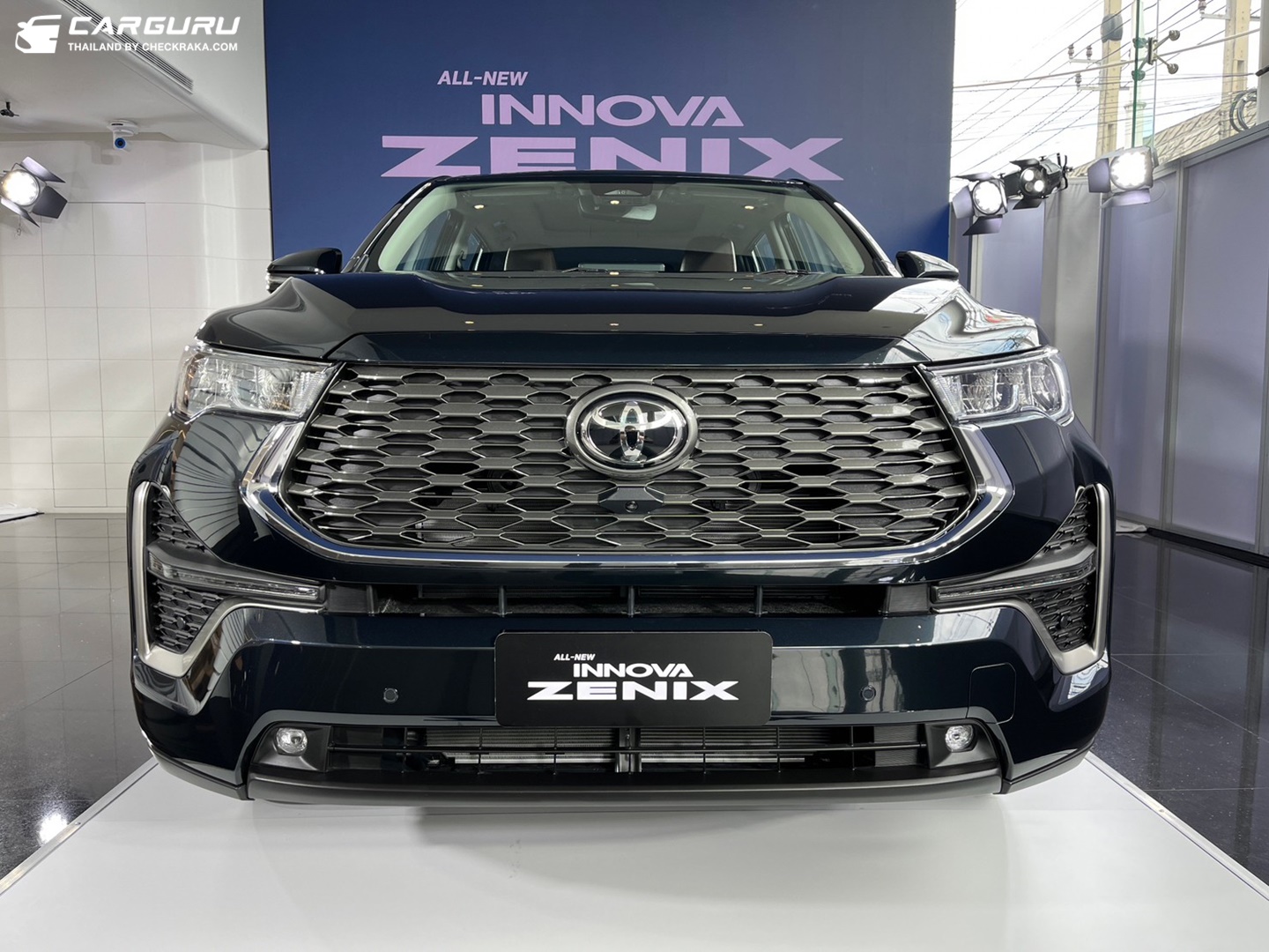 โตโยต้า Toyota Innova Zenix 2.0 HEV Premium ปี 2023 ราคา 1,479,000 บาท ...