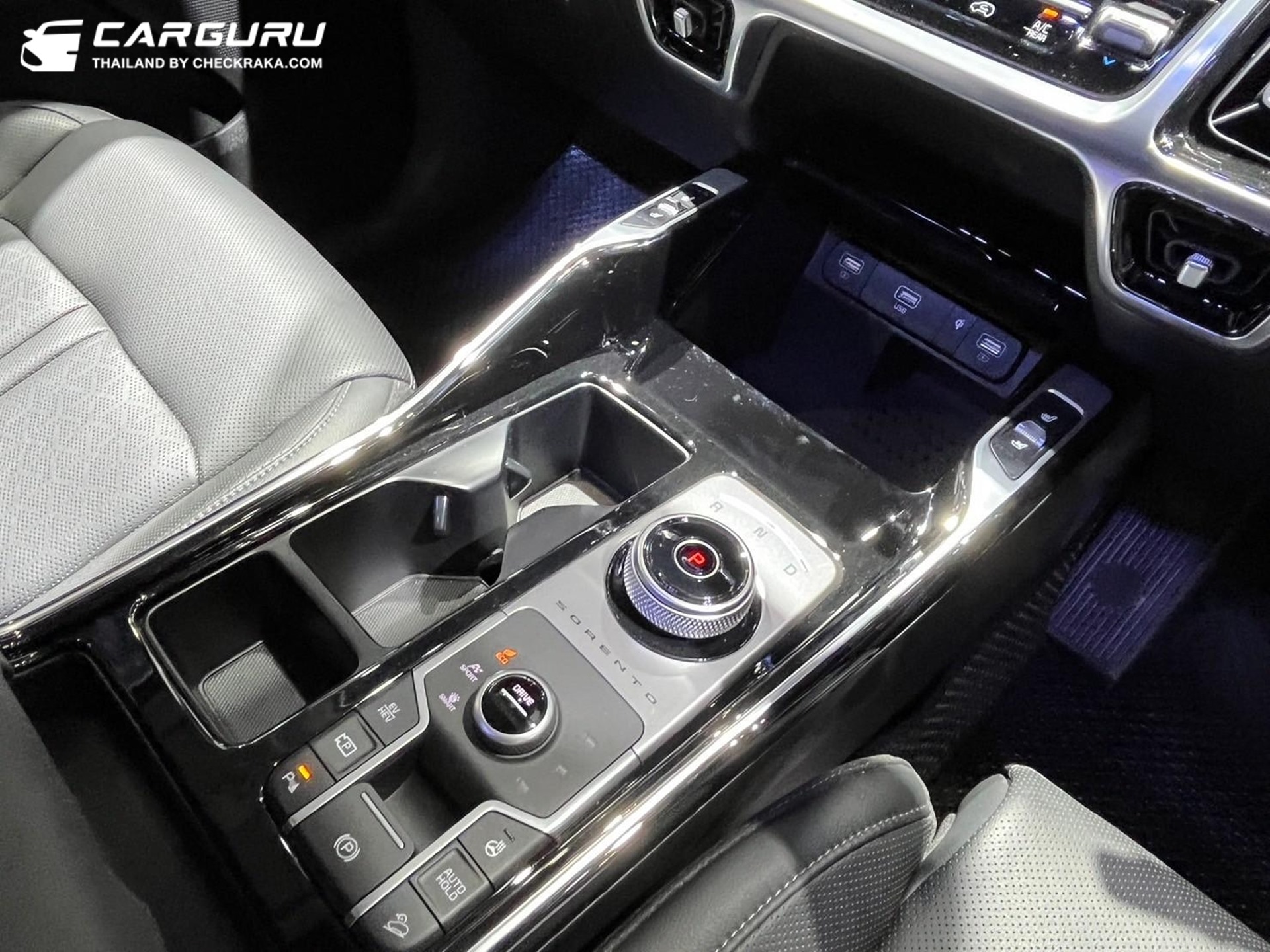 เกีย KIA Sorento Smart Plus HEV ปี 2024 ราคา N/A | เช็คราคา.คอม