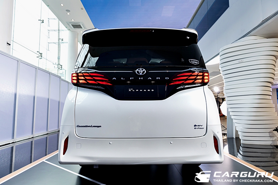 โตโยต้า Toyota Alphard 2.5 HEV LUXURY ปี 2023 ราคา 4,499,000 บาท | เช็ค ...
