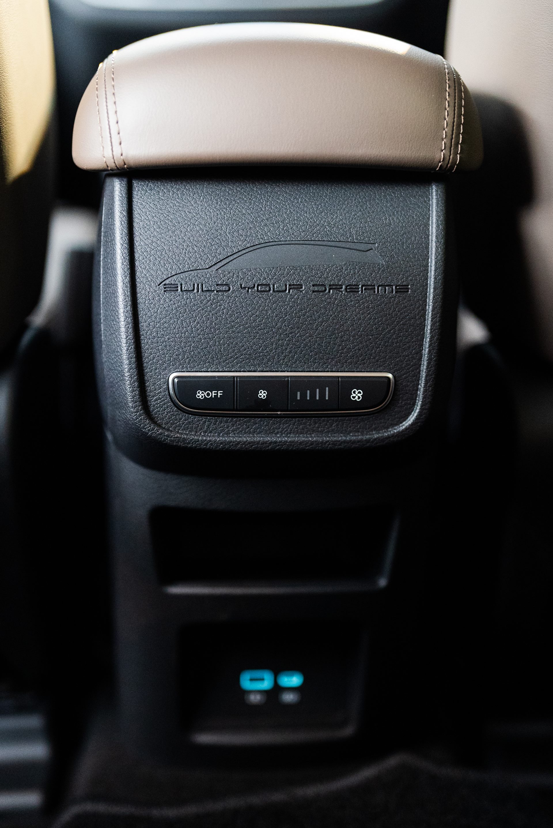 บีวายดี BYD M6 Extended ปี 2024 ราคา 899,900 บาท | เช็คราคา.คอม