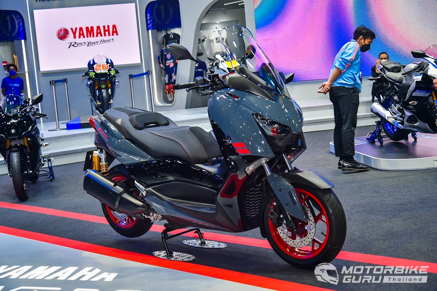 เจาะความพิเศษ Yamaha Xmax SP 2022 รุ่นนี้มีอะไรเด่น | เช็คราคา.คอม