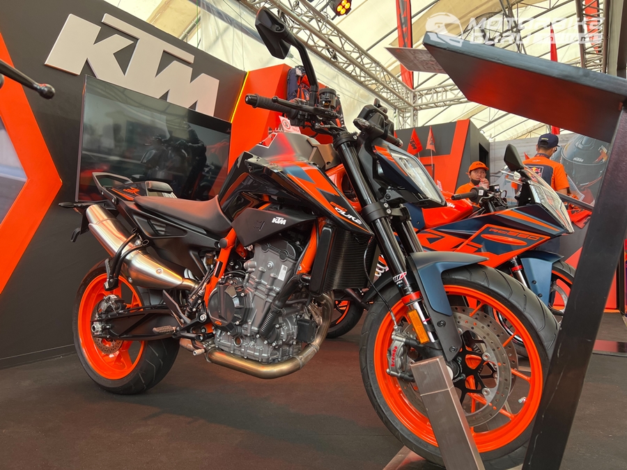 KTM ส่ง 3 โมเดลใหม่ KTM RC 390 ใหม่ / KTM Duke 890 R / KTM 300 EXC ก่อน ...