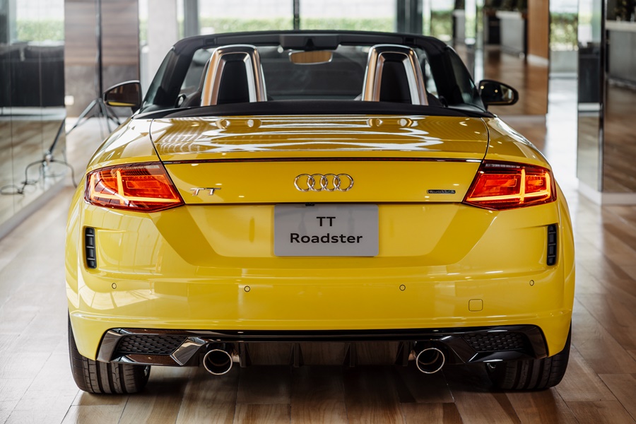 Audi เปิดตัวรถสปอร์ตไอคอนตลอดกาล TT Coupé Final Icon Black และ TT ...