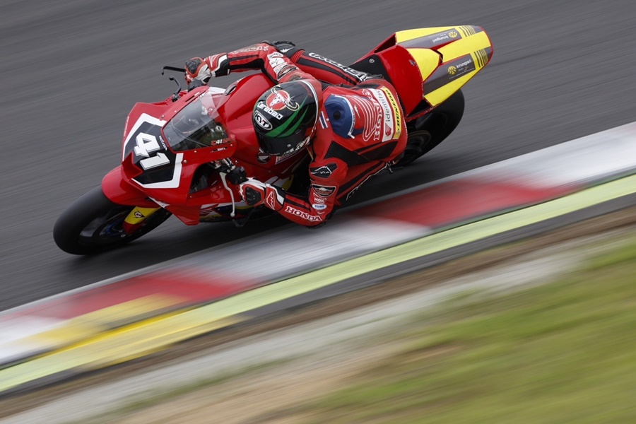 Honda CBR Series คว้าโพเดี้ยมในรุ่น AP250 และรุ่น SS600 ในศึก ARRC 2023 ...