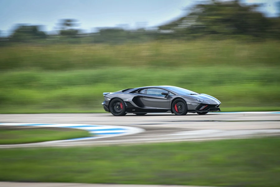 เรนาสโซ มอเตอร์ จัดกิจกรรม LAMBORGHINI BANGKOK Safety Driving Course ...