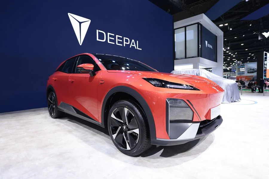 CHANGAN โชว์นวัตกรรมใหม่ล่าสุดพร้อมเปิดตัว LUMIN และ DEEPAL รุ่นใหม่ ใน ...