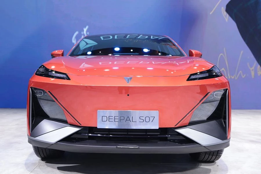 CHANGAN โชว์นวัตกรรมใหม่ล่าสุดพร้อมเปิดตัว LUMIN และ DEEPAL รุ่นใหม่ ใน ...