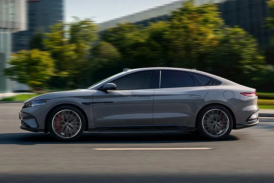 เปิดตัว 2025 BYD Han ซีดานไฟฟ้าเรือธง พร้อมเทคโนโลยีล่าสุด เริ่ม 8.5 ...