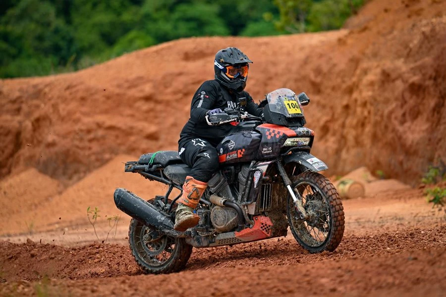 Harley-Davidson Pan America คว้าแชมป์ในการแข่งขัน Rimba Raid 2024 ใน ...