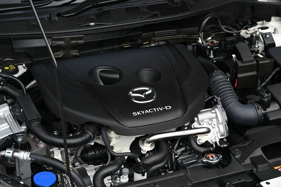 Mazda2 Essential XDL Signature Sports ปรับราคาและออปชั่นให้ถูกลงเหลือ ...