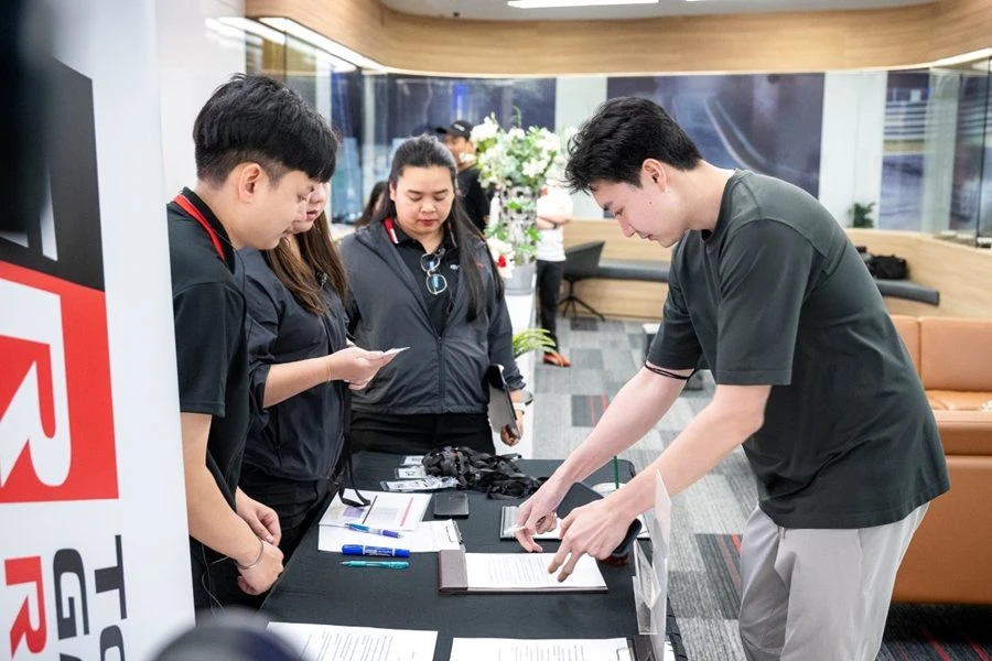 Toyota ชวนลูกค้าที่สนใจ GR Yaris และ GR Corolla เปิดประสบการณ์สุด ...