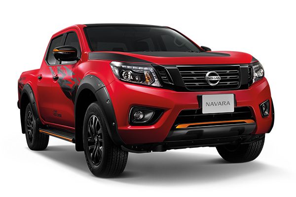 Nissan Navara NP300 Double Cab Calibra E 6 MT Black Edition 2019 ราคา ...