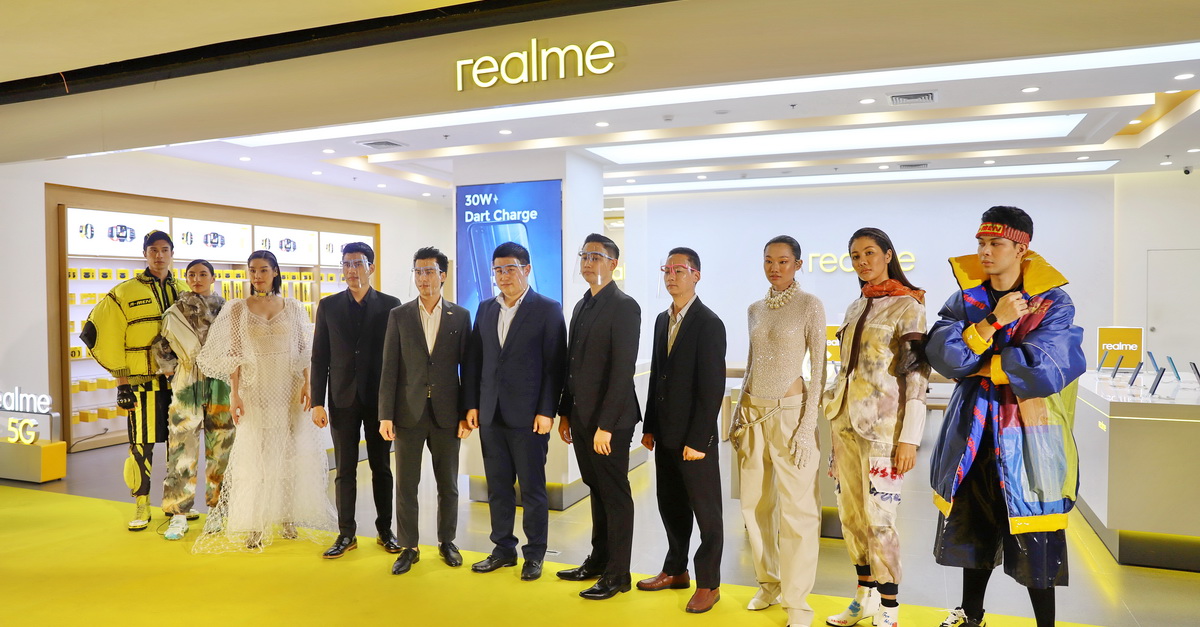 realme Flagship store มาแล้ว! พร้อมเปิดตัว realme X50 5G สุดคุ้ม สเปค ...