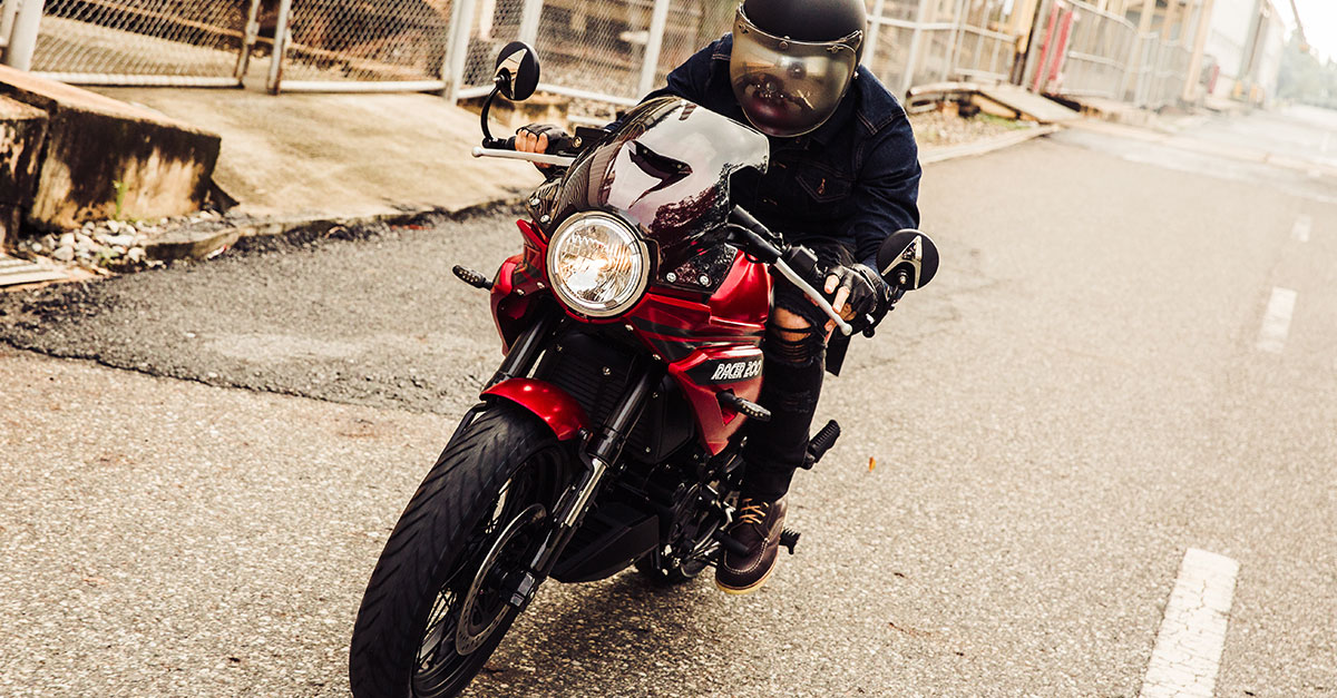 ตามคาด!..มอเตอร์ไซค์ GPX Gentleman Racer 200 คว้า Bike of the year 2019 ...