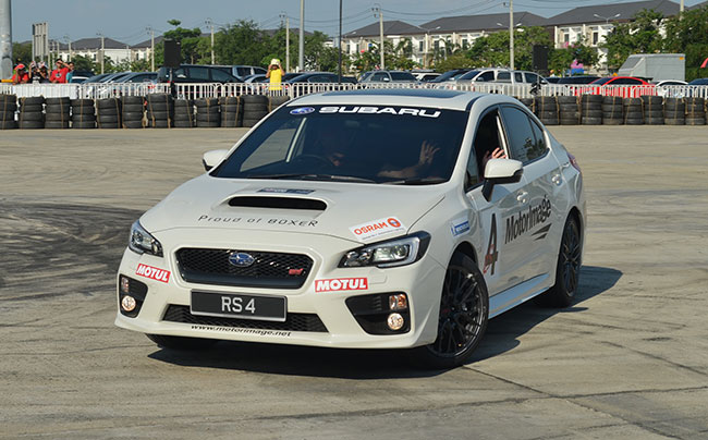 Subaru นำ "Russ Swift" นักขับขี่รถยนต์ผาดโผน อันดับ 1 ของโลก สร้างสีสัน ...